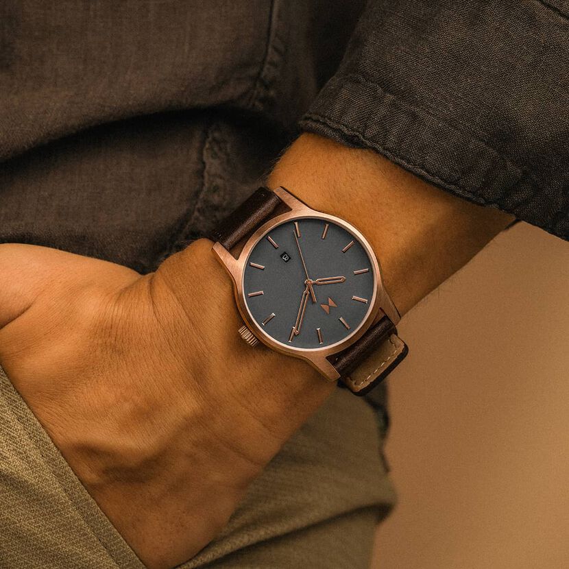 Classic II by MVMT - Clean Men's Watches in Grizzly Brown | MVMT