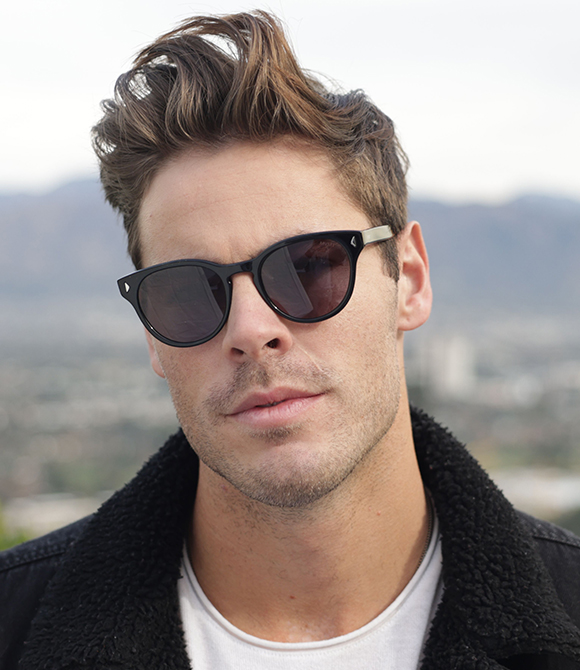 Navigator Sunglasses Mvmt